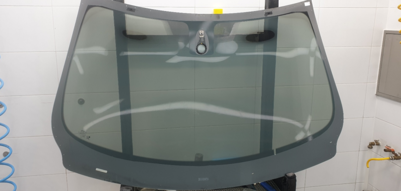 Sm6 유리교체 갑자기 깨진 차유리금으로 르노삼성 유리교환 솔라쉴드 Ss열차단썬팅 시공 후기 및 내 차량의 차유리교체비용 하이패스룸미러 썬루프 파손방지방탄필름 시공