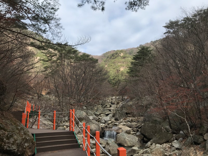 포천 명성산 등산 코스 억새밭 등산 코스와 산정호수 통제시간 100대 명산 책바위 비선폭포 화장실 위치 상동