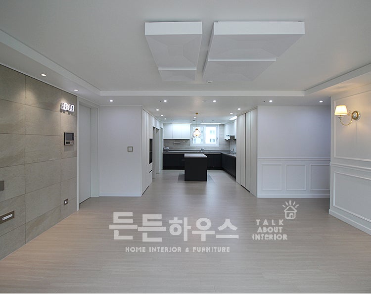 율하 원메이저 힐스테이트 42평 아파트 거실을 웨인스코팅으로 유럽풍으로 인테리어하다 장유 김해 창원 인테리어 네이버 블로그