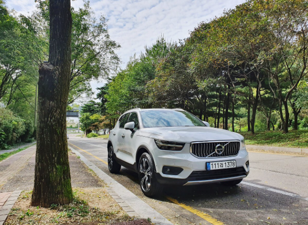 [시승기]볼보 전기차의 미래, 마일드 하이브리드 볼보XC40 B4 특징 분석 : 네이버 블로그