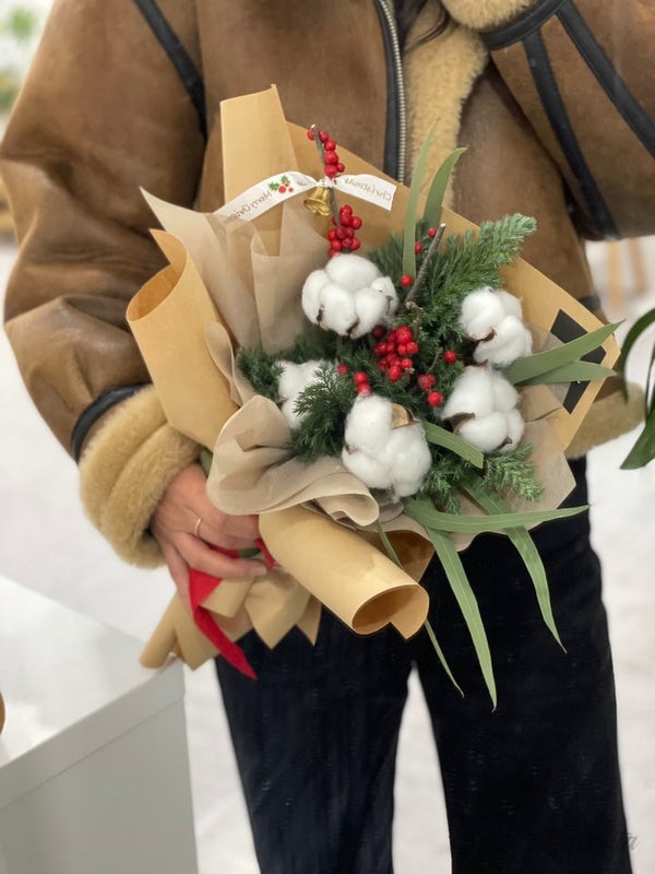 부산꽃집제이플란타 꽃다발 부산꽃다발 크리스마스꽃다발 트리꽃다발 소재다발 드라이플라워다발 소재꽃다발 크리스마스