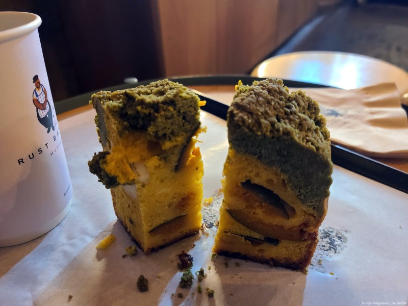 # 문래동 카페: 러스트 베이커리카페(RUST BAKERY) : 네이버 블로그