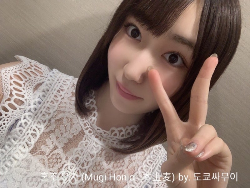 Mugi Honjyo / Mugi Honjo