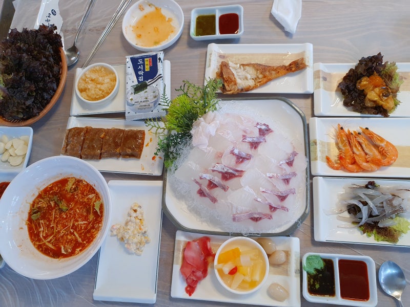 양양 낙산사 대게맛집 낙산바다회마을 살이 꽉 찬 대게와 매운탕이 끝내주는 맛집 추천후기커플세트 네이버 블로그