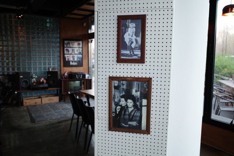 양재천 근처 핫플 레니 LP MUSIC BAR : 네이버 블로그