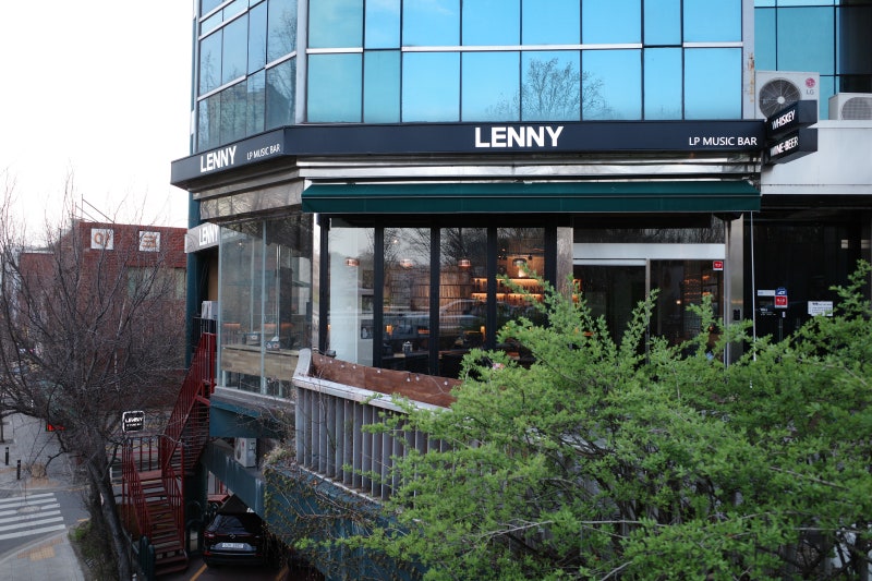 양재천 근처 핫플 레니 LP MUSIC BAR : 네이버 블로그