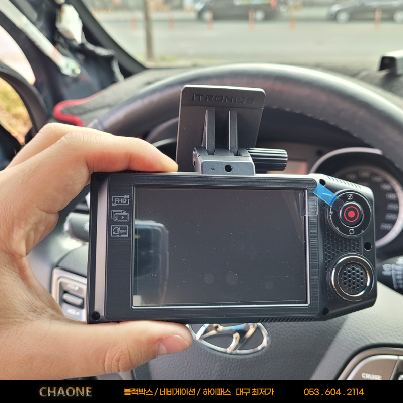 블랙박스 선연결 어떻게 하는걸까요? 싼타페 DM 블랙박스 상시전원 선연결 후기 : 네이버 블로그