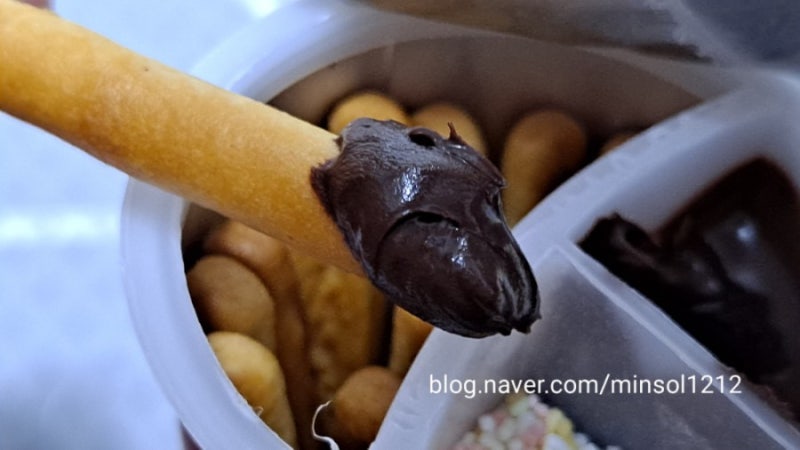 초코에 픽~! 달달한 초코과자 초코픽(Choco-Pick) 영양성분 및 리뷰 : 네이버 블로그