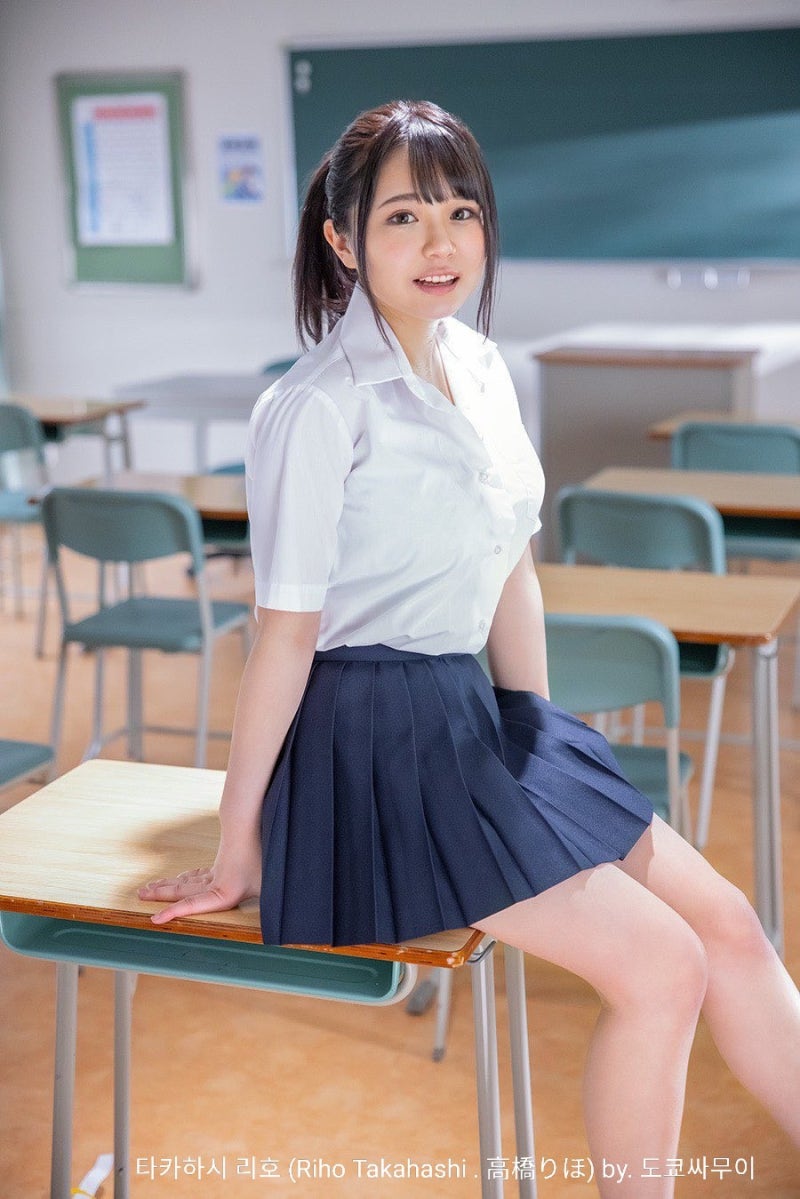 2001 / Riho Takahashi / Riho Shirahashi / 高橋りほ / 白橋りほ / 타카하시 리호 / 시라하시 리호 / AV / Japanese Porn