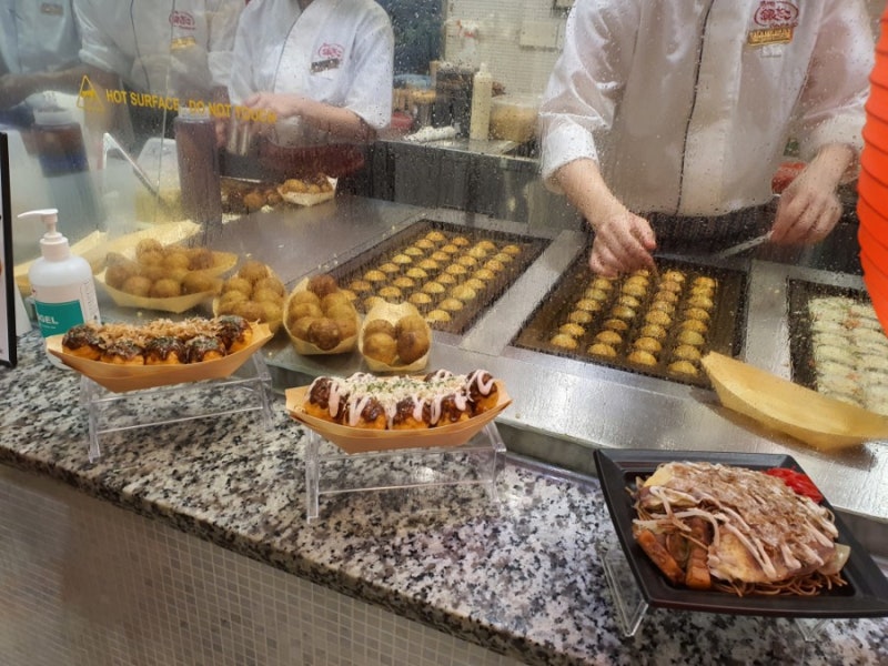 [싱가포르 맛집] 타코야끼 끝판왕 '긴다코' 드디어 오차드 입점! : GINDACO - ION Orchard : 네이버 블로그