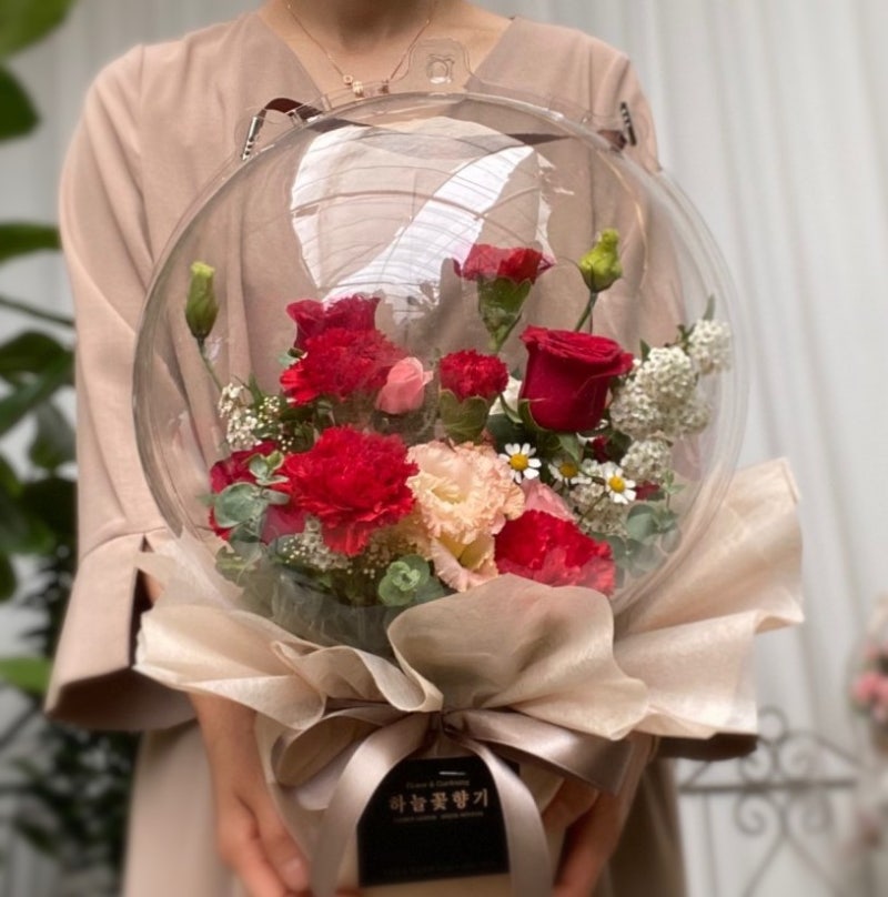 어버이날 시즌 예쁜 효도선물 감사의 마음 카네이션 생화 화분 스승의날 풍선꽃 벌룬플라워 용돈 현금 박스 꽃바구니 꽃케이크 택배