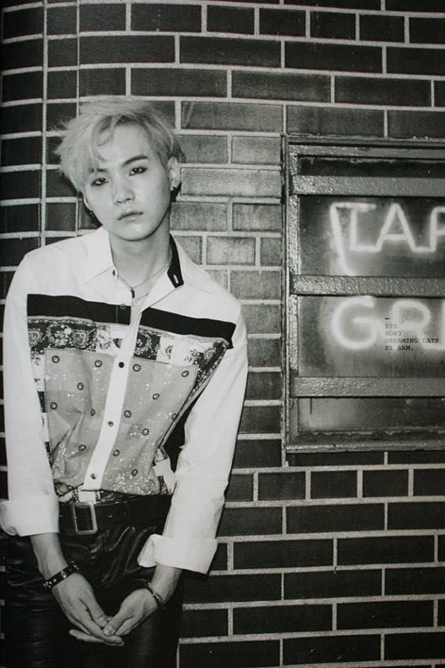 Pictures to look at when you miss 방탄소년단 슈가 forehead. : 네이버 블로그