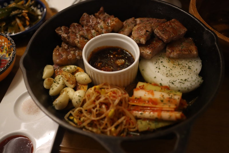 가로수길삼겹살 캐주얼하게 즐기는 서울데이트코스 신사역고기집 신사동가자 추천 네이버 블로그