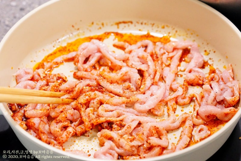 고추잡채 만들기 꽃빵 까지 감탄사 나오는 맛의 생일상차림 메뉴~ 10분도 안걸리는 파프리카요리 네이버 블로그