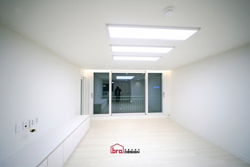 서초구 잠원동 한강 31평 아파트 인테리어 리모델링 공사를 진행하여 화이트 인테리어로 바뀐 현장 소개 네이버 블로그