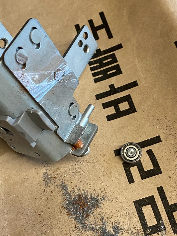 성북구 길음뉴타운 Diy사례 붙박이장 슬라이딩 장롱 도어 문짝 플라스틱 롤러 베어링 호차 바퀴 브라켓 로라 레일 철물 부속