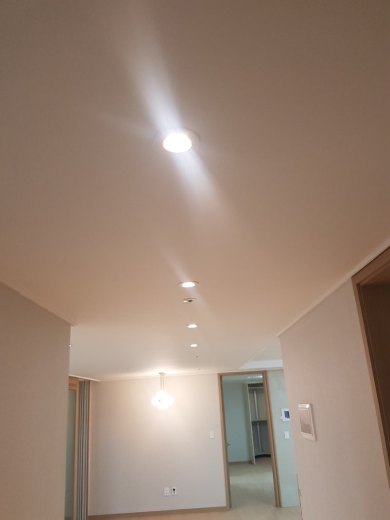 부산진해 신항부영 아파트 거실 및 복도 Led 간접조명 식탁등 교체 시공사진입니다 일광선반 네이버 블로그
