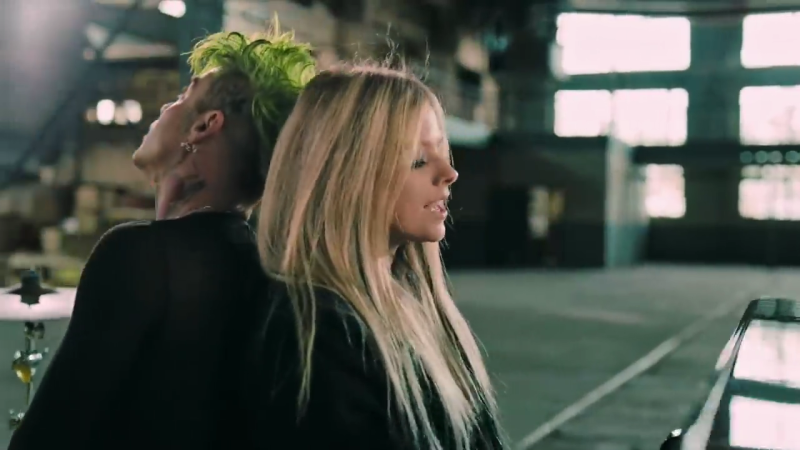 MOD SUN - Flames (feat. Avril Lavigne) : 네이버 블로그