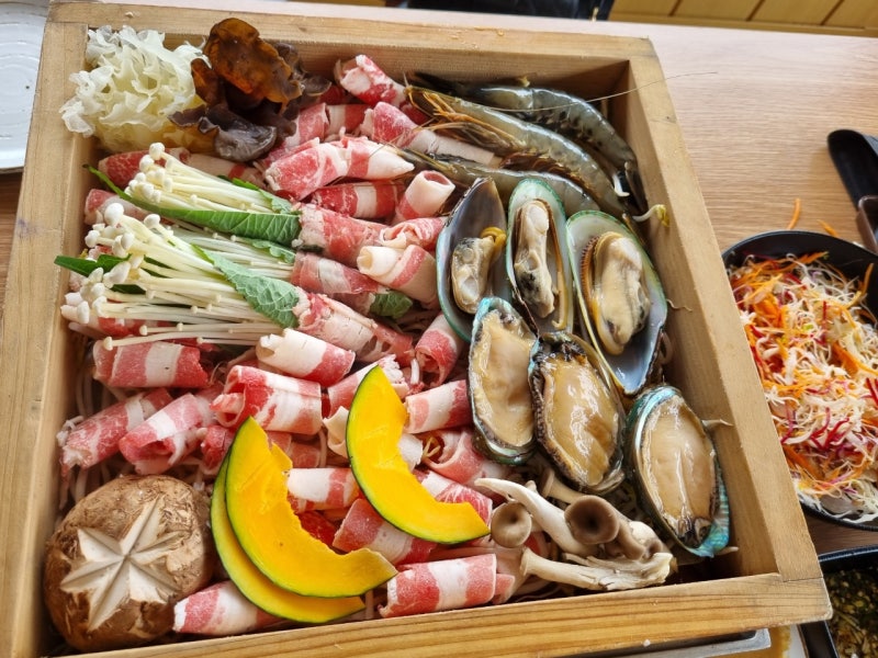 왕송호수 맛집 의왕 초평골 편백찜 샤브샤브 네이버 블로그
