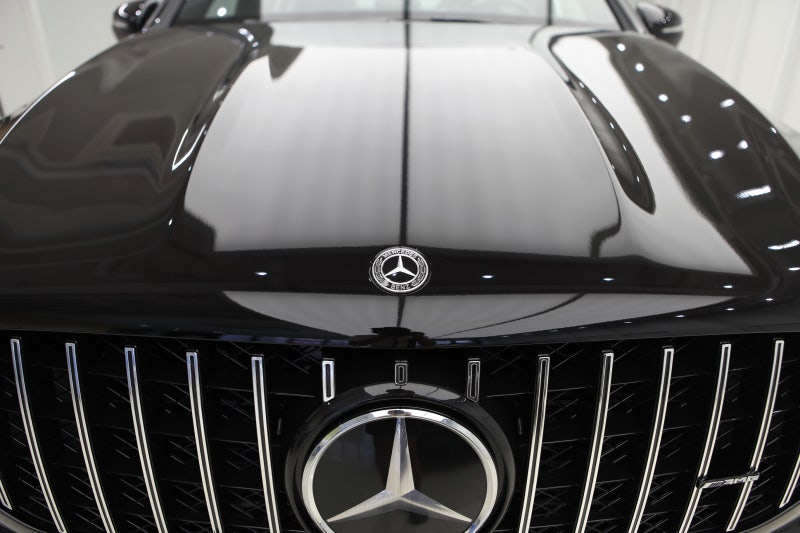 벤츠의 대표 쿠페형 Suv 글라스틴트 슈어x로 멋스러움과 열 차단 성능을 업그레이드한 틴팅 시공 네이버 블로그