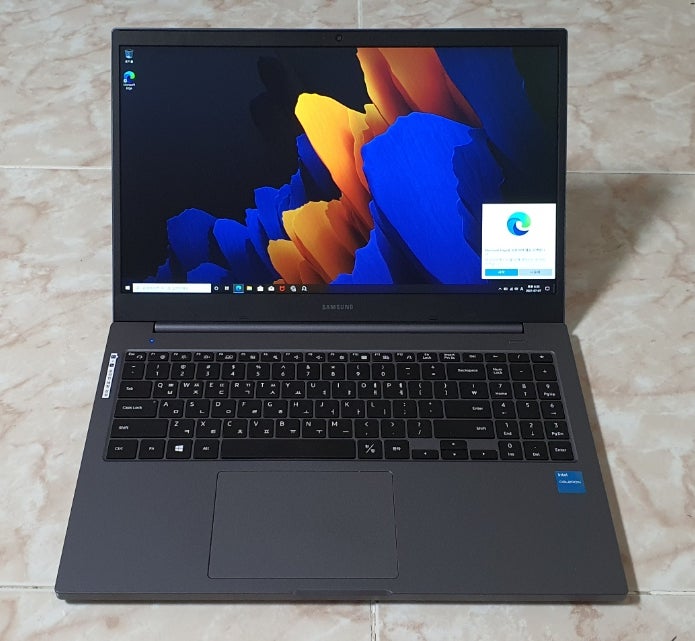 삼성 노트북 Plus2 (NT550XDA-K14A) 간단 리뷰 : 네이버 블로그