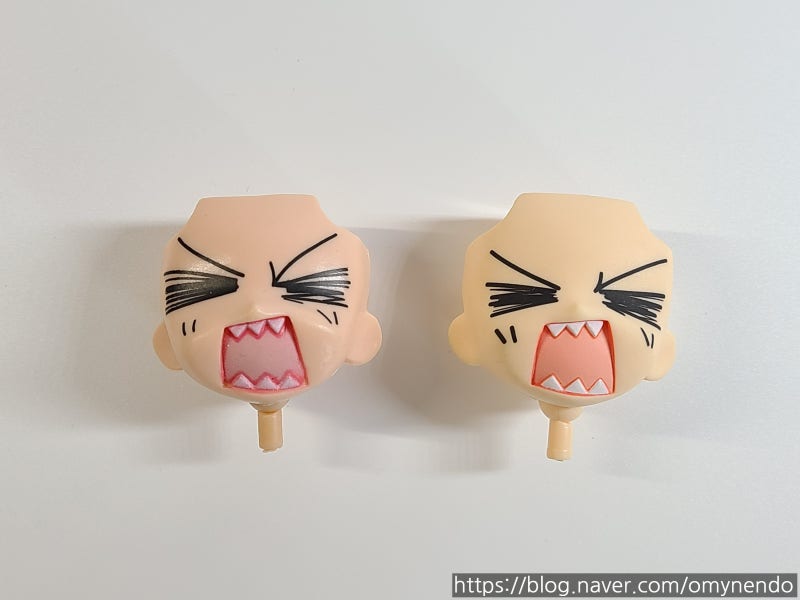 넨도로이드 입문자를 위한 넨도 진품 가품 구별법 실제비교를 해봤어요 네이버 블로그