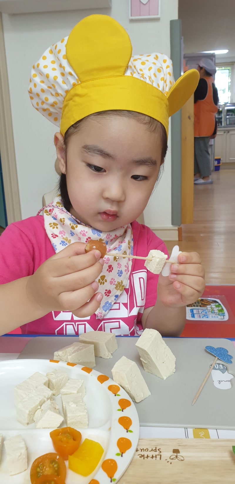 어린이집 영아 두부오감놀이 두부촉감놀이 두부요리놀이 두부꼬치 만들기 네이버 블로그