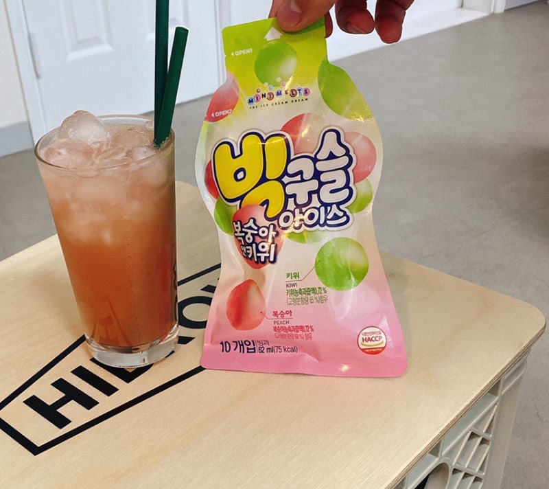 편의점 재료로 스크류바 칵테일 만들기 Feat 앱솔루트 보드카 네이버 블로그