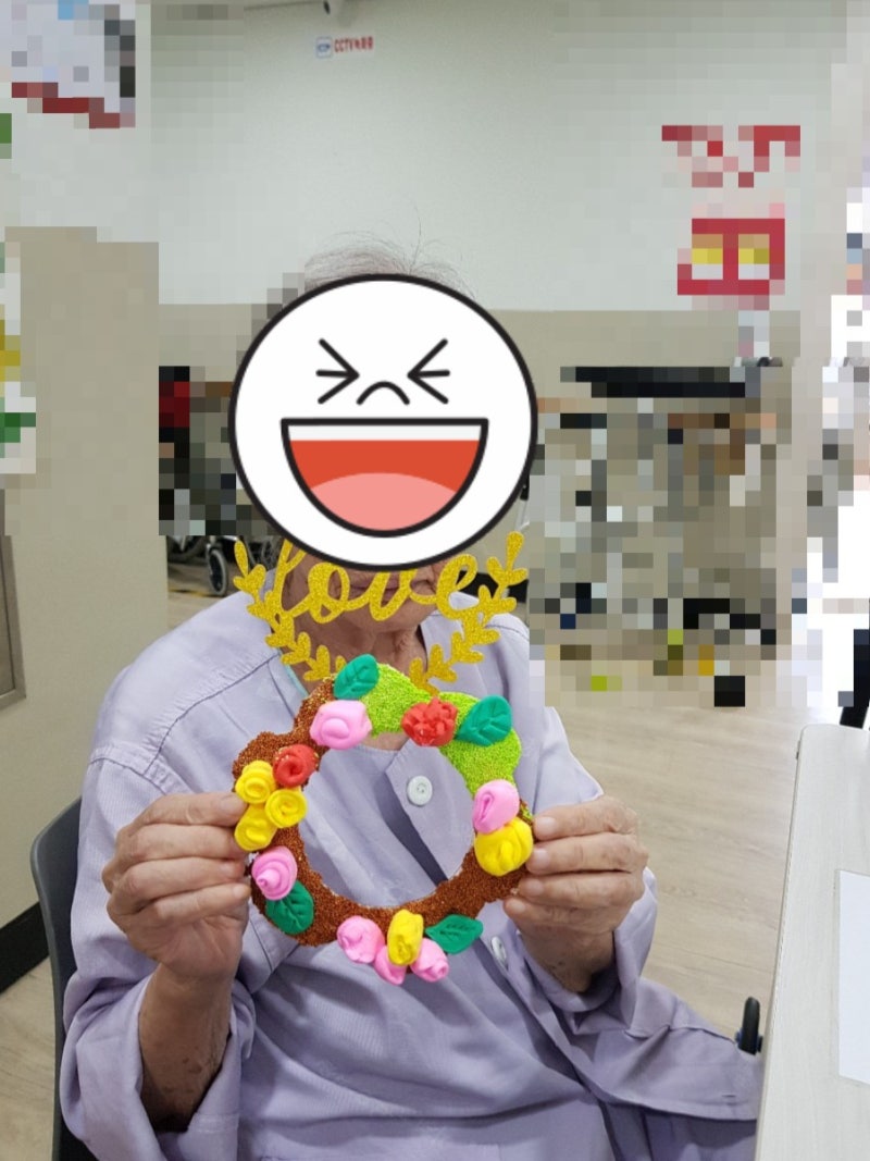 클레이 이용 꽃 리스 만들기 치매예방 및 노인미술인지활동 프로그램통해 꽃구경해요 네이버 블로그