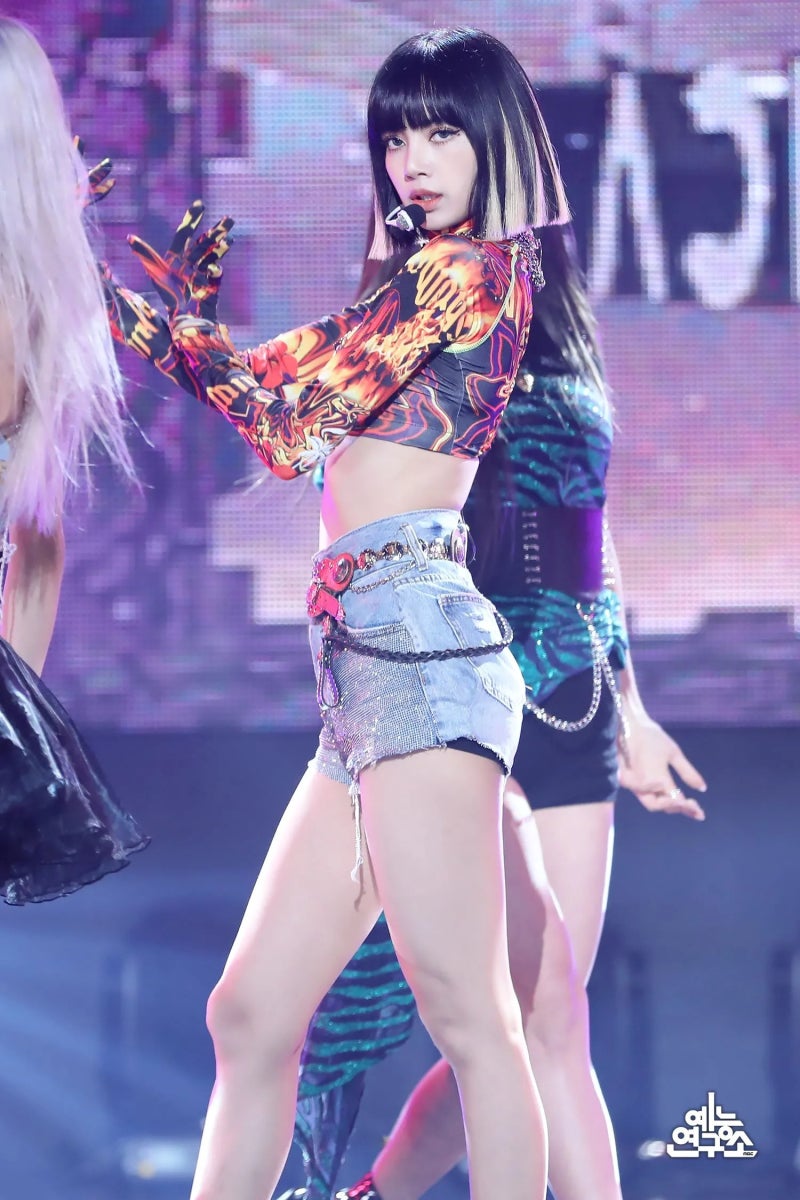 블랙핑크, 200718 BLACKPINK "How You Like That" at Music Core 직캠/ 직찍 16P ...