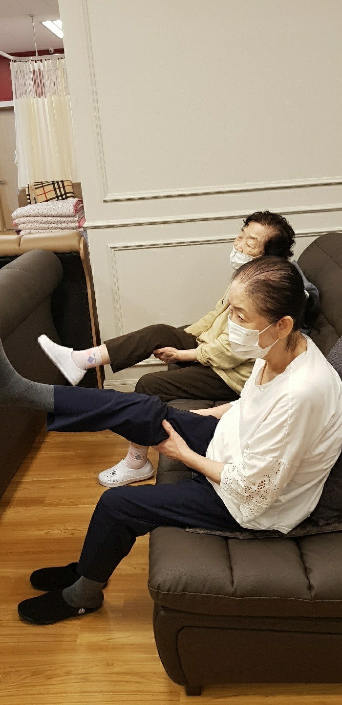 최우수기관 예스케어주간보호센터의 신나는 금요일 오후 네이버 블로그