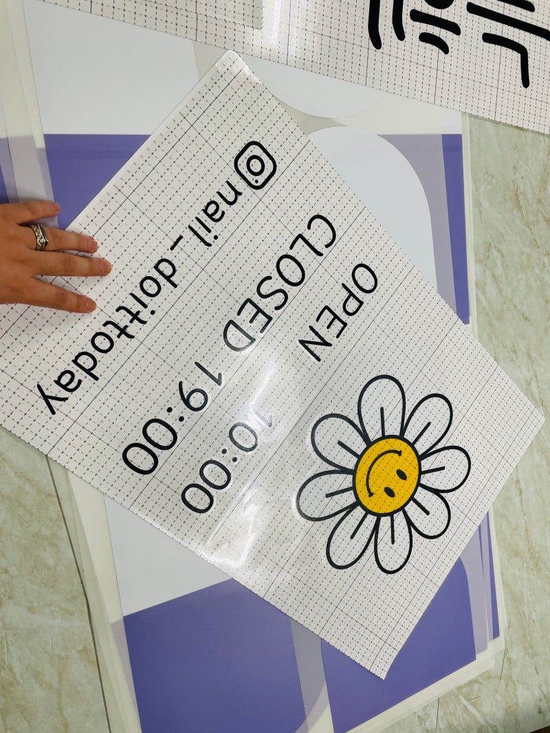 창 문 유리창 스티커 로고 오픈클로즈 영업시간 가게 입구 간판 인테리어 시트지 시트컷팅 포인트 엣지 컷팅 스티커 네이버 블로그