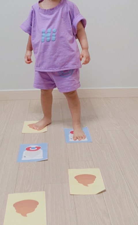 호반아이사랑♡ 만1세발달과정발달수준발달특성 만1세대근육변기그림과응가그림을따라걸어요 만1세소근육응가가변기에쏘옥 만1세응가놀이 만1