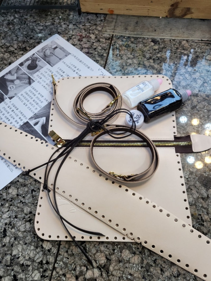 단체diy패키지 가죽공예diy 단체수업 줌수업 충주가죽공방 가죽공예패키지 수업패키지 온라인수업 동영상강의
