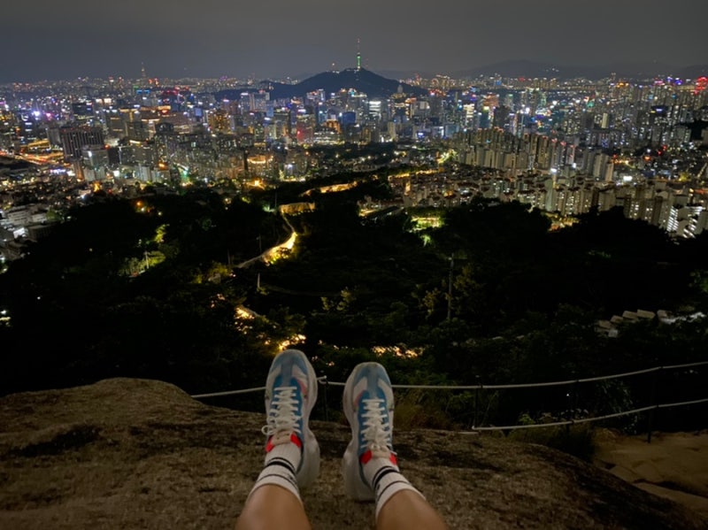 ️ 서울 야경명소 접근성 최고 인왕산 야간등산 찐후기 소요시간소등시간주차 등 ️ 네이버 블로그