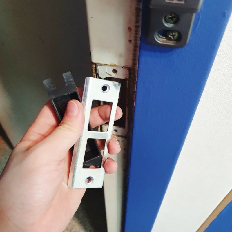 현관문 손잡이안전고리도어스토퍼 교체and설치 네이버 블로그