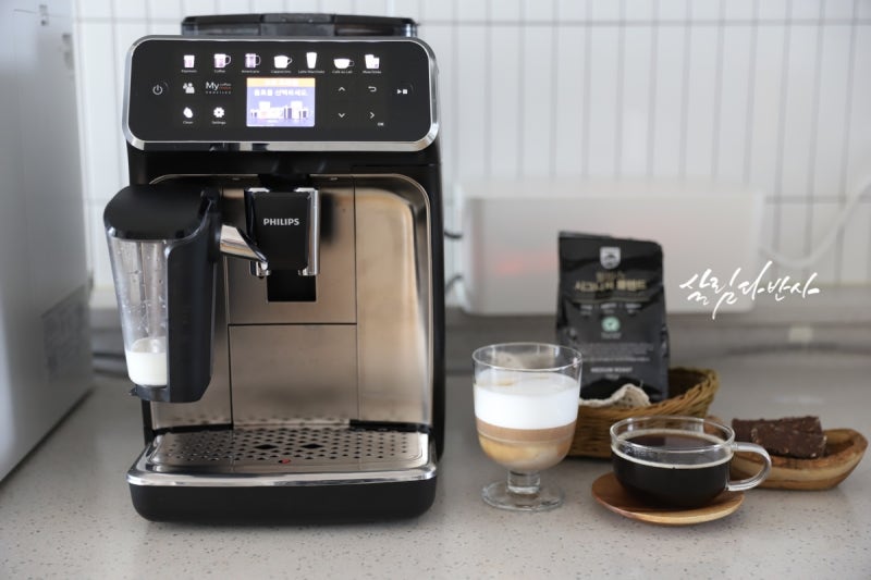 에스프레소 머신으로 홈카페 근사해지다, 필립스 라떼고5400 (EP5447/93) : 네이버 블로그