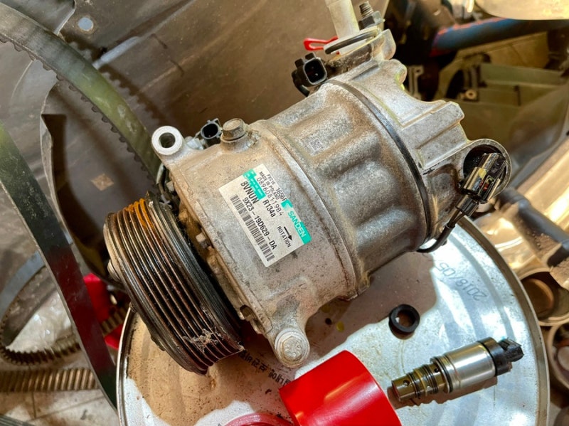 #36. 랜드로버 디스커버리 4 에어컨 콤프레셔 수리 : 네이버 블로그