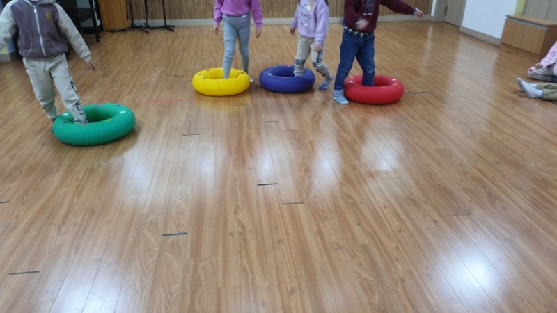 대전유아체육 세종유소년스포츠 타이어놀이 게임도구 창작교구 네이버 블로그