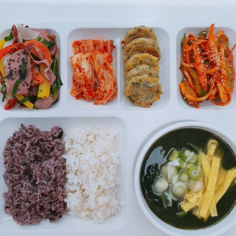 단체급식 메뉴모음매생이떡국훈제오리채소볶음 도라지오이생채 해물완자전 만들기 구내식당 신메뉴 레시피급실일기 네이버 블로그