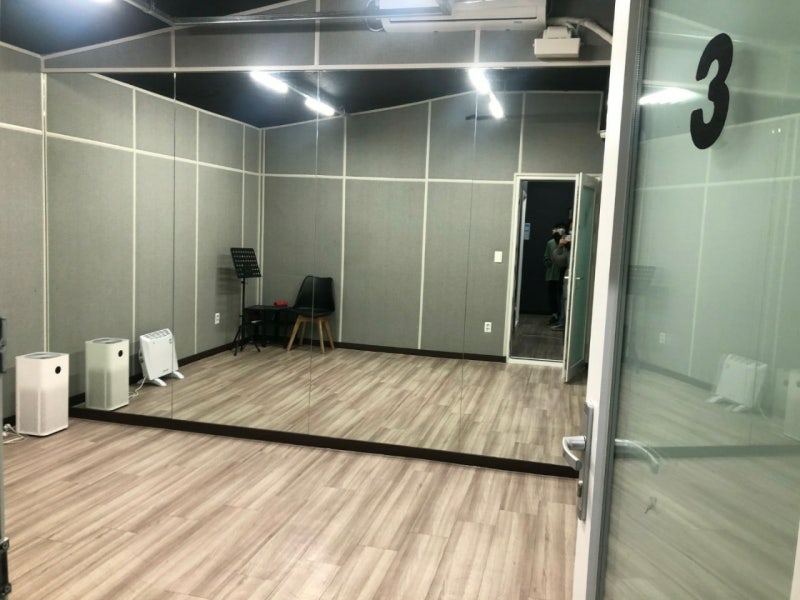 강남연습실임대역세권엔터테인먼트매물강화마루방음시설안무연습실녹음실음악작업실역삼논현엔터연습실아이돌연습실연기아카데미