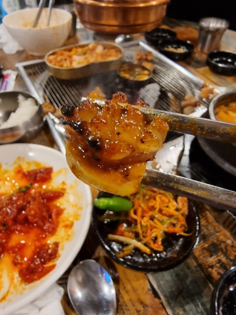 송파 문정동 맛동산 샘 단골 회식장소 삼겹살 꼬들살 뒷고기 마늘갈비 맛집 드럼통숯불구이~♡ 네이버 블로그