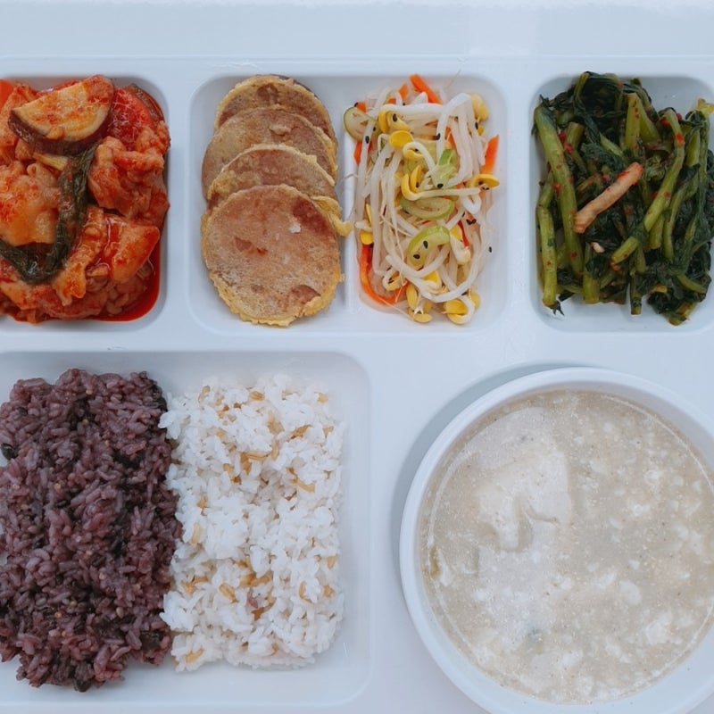 단체급식 메뉴모음들깨순두부탕닭갈비옛날소시지전콩나물무침 만들기구내식당 메뉴레시피 공개 네이버 블로그