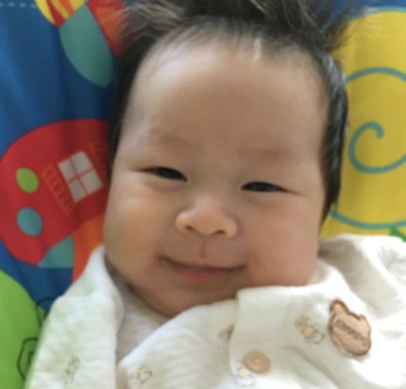 신생아 발달과정 눈뜨는 시기 보이는 초점과 눈크기 알아봐요 네이버 블로그