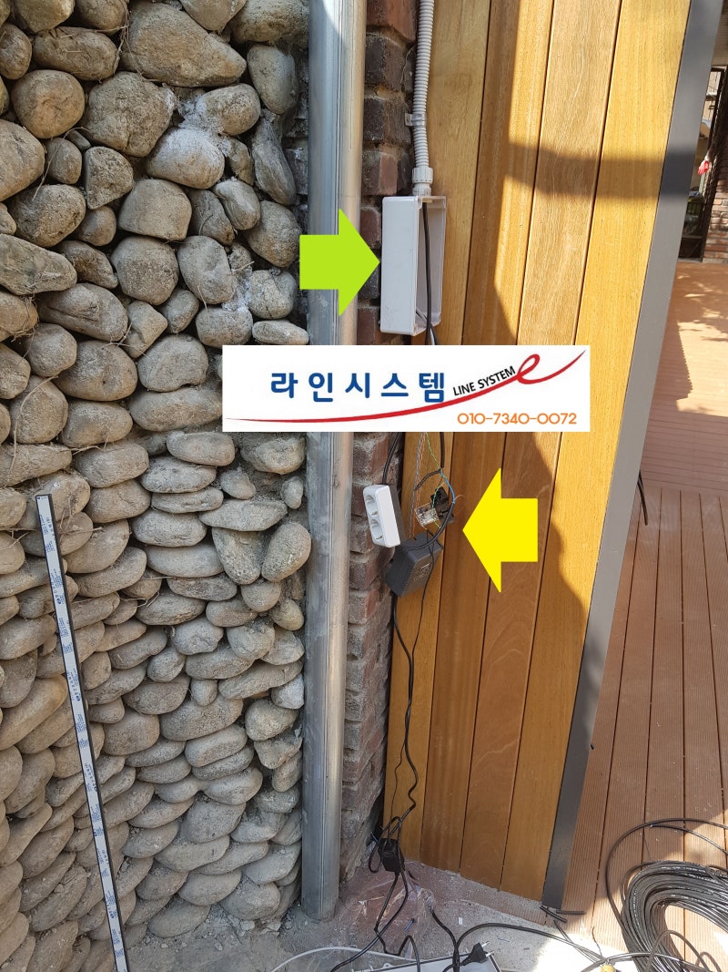 코맥스(COMMAX) 공동현관 로비폰(DRC-703LC/RF1)으로 교체시공 및 월패드(CAV-705U, CAV-705UW)와 연동 작업 - 라인시스템 : 네이버 블로그