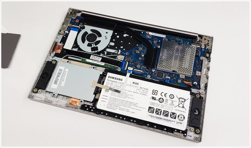 화면이 깨진 NT550XCJ 삼성 노트북의 수리과정과 분해방법을 정리했어요. : 네이버 블로그
