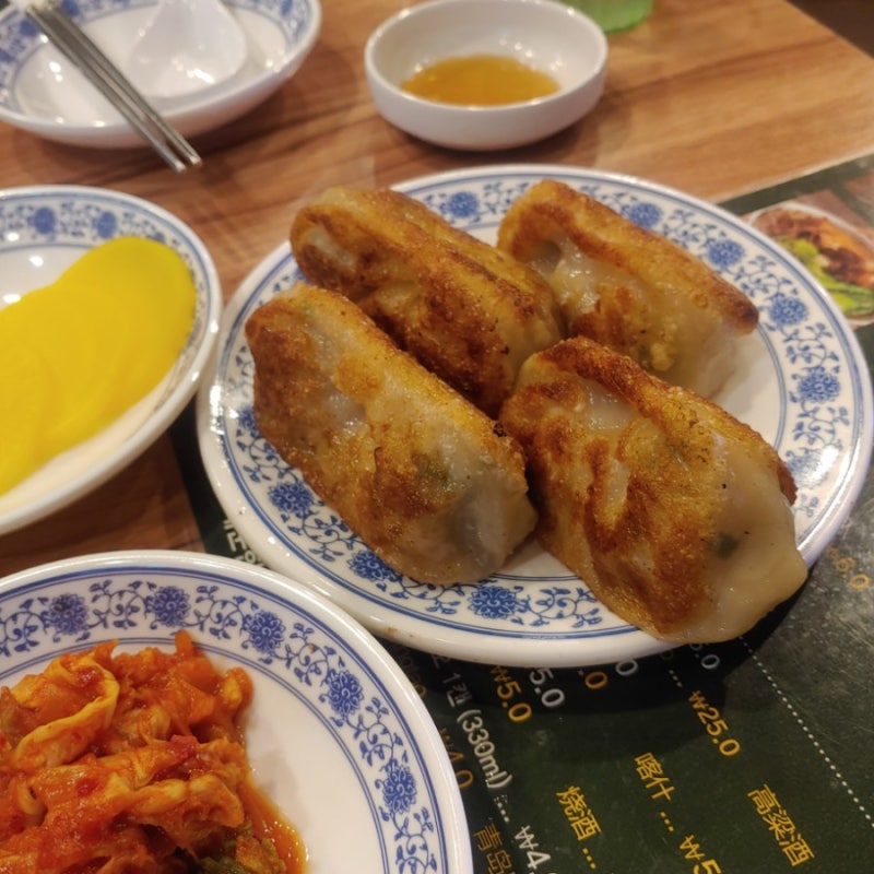 군만두에 우육탕면 한 사발★ 광화문 맛집 오한수우육면가 네이버 블로그