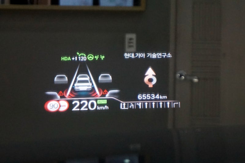 신형 G80 Rg3 서라운드뷰어라운드뷰 및 증강현실 네비게이션 과 Hud헤드업 디스플레이 순정 옵션 인스톨 튜닝