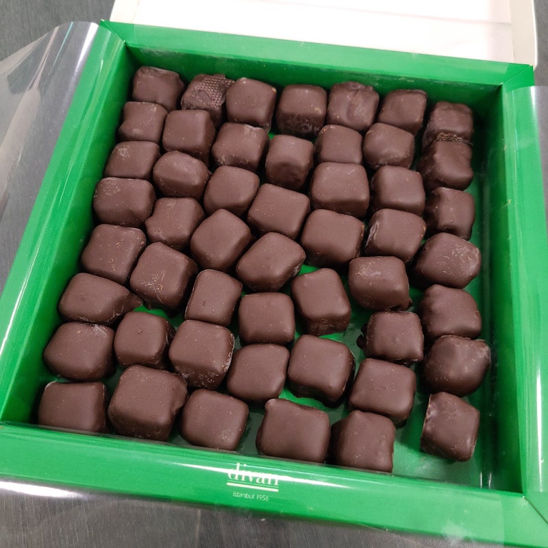 터키 기념품 디반 터키쉬 딜라이트 피스타치오 초콜릿 Divan Turkish Delight Chocolate