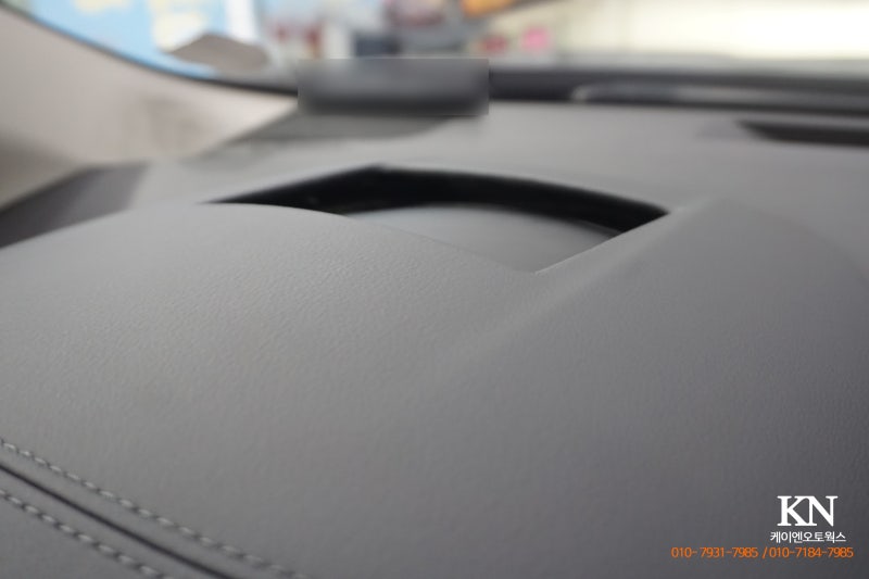 뉴 QM6 차량에 SM6 순정 HUD 헤드업디스플레이 매립 시공 : 네이버 블로그